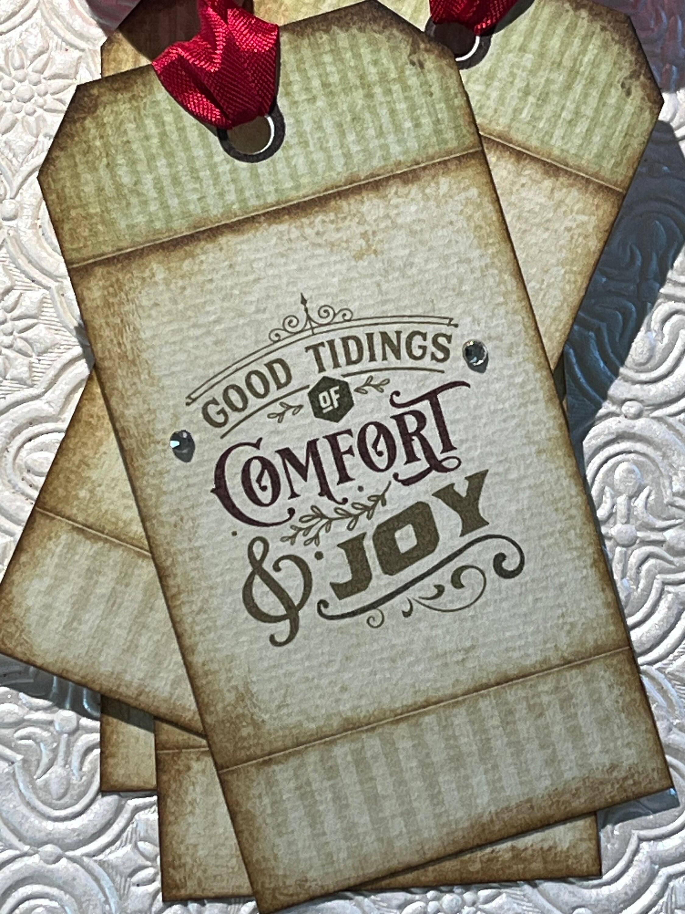 Set of 4 Holiday/ Christmas Tags, Comfort and Joy. - Etsy