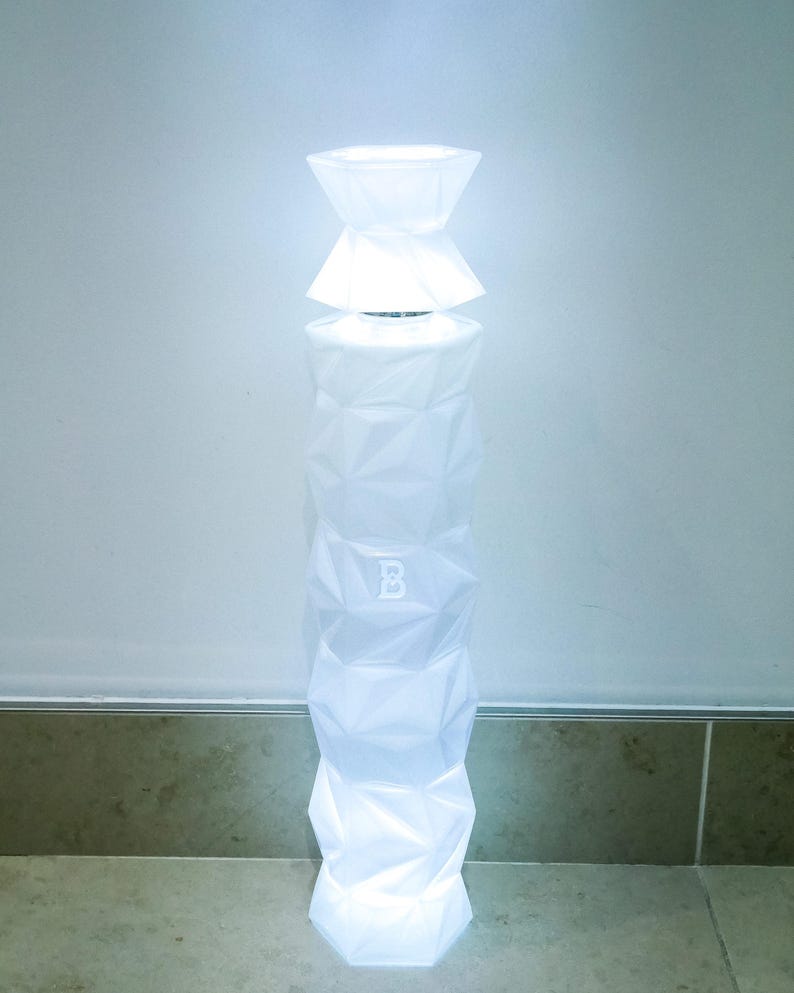 1.75L Magnum Belvedere 10 Vodka LED Light-up Luminous Luxury Bottle ...