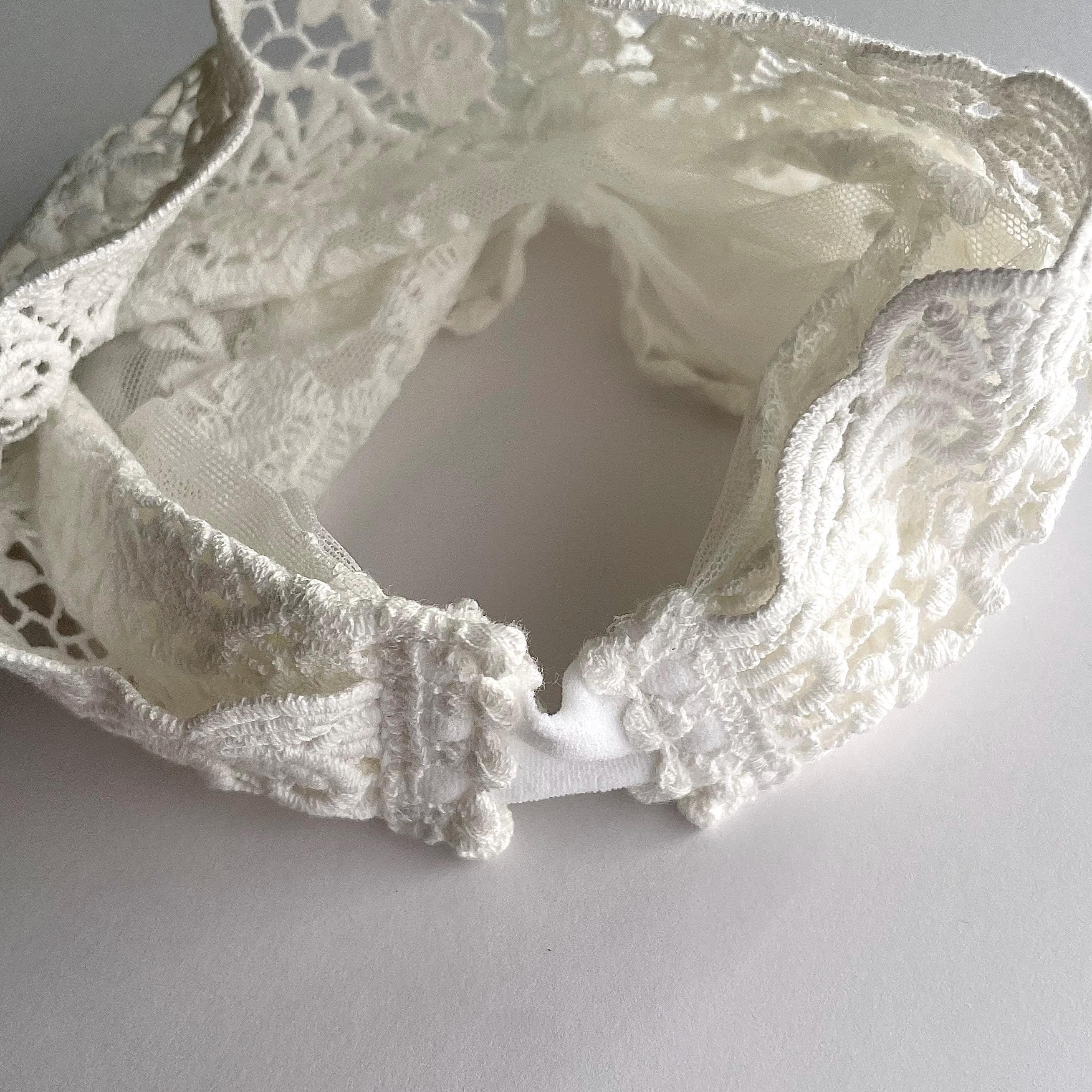 Baby Girls Veil - White Baptism Bonnet - Traditional Catholic Chapel ...