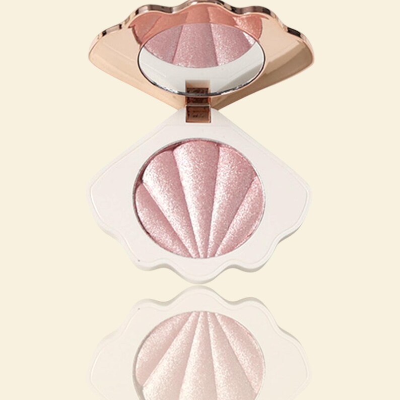 Shell Highlighter With Mushroom and Tear Drop Sponge - Etsy