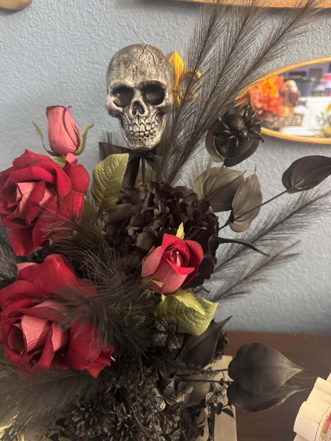 Skull and Raven Centerpiece - Etsy