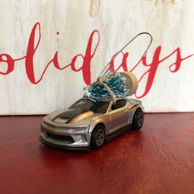 2018 Chevy Copo Camaro Carrying Christmas Tree Ornament - Etsy