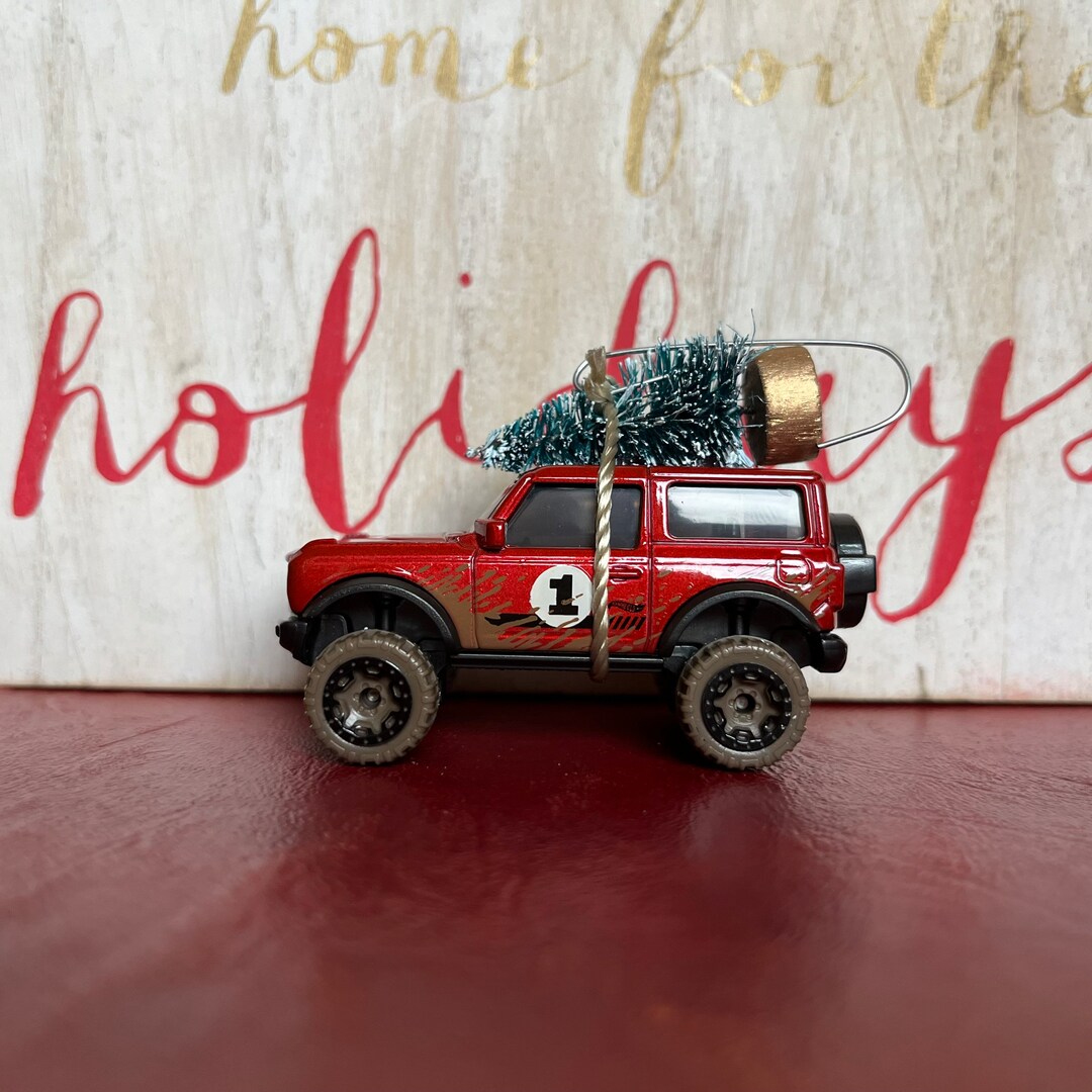 2021 Ford Bronco Carrying Christmas Tree Ornament - Etsy