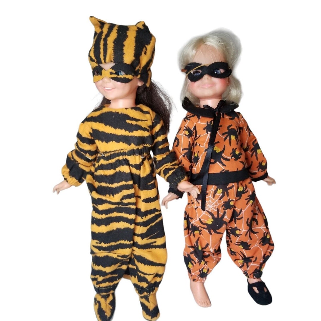 Vintage Crissy Doll Lot 1969 & 1970 Ideal Toy Corp Halloween Costumes ...