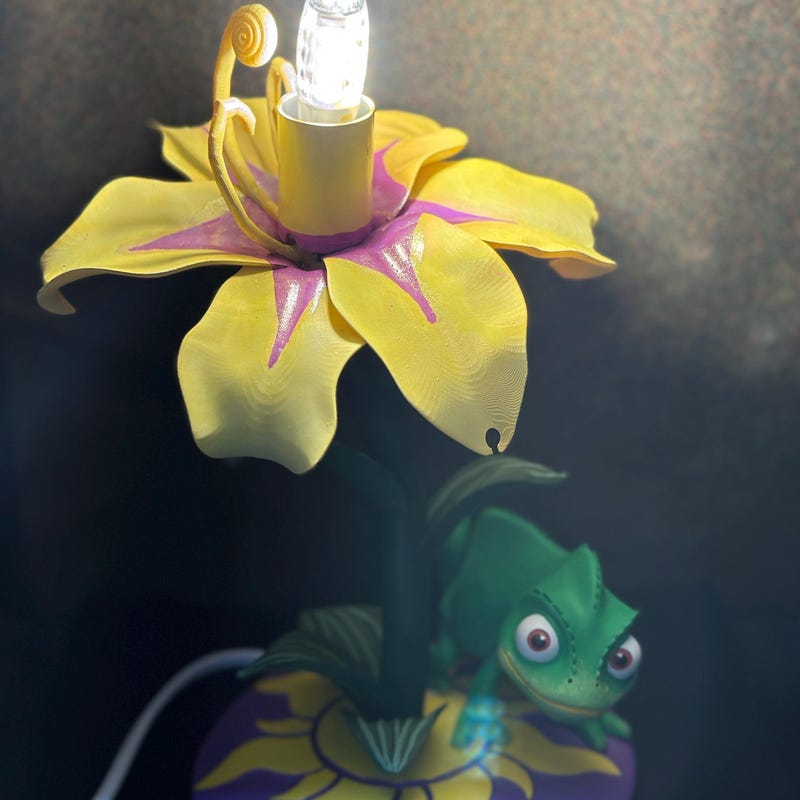 Rapunzel lamp - Etsy México