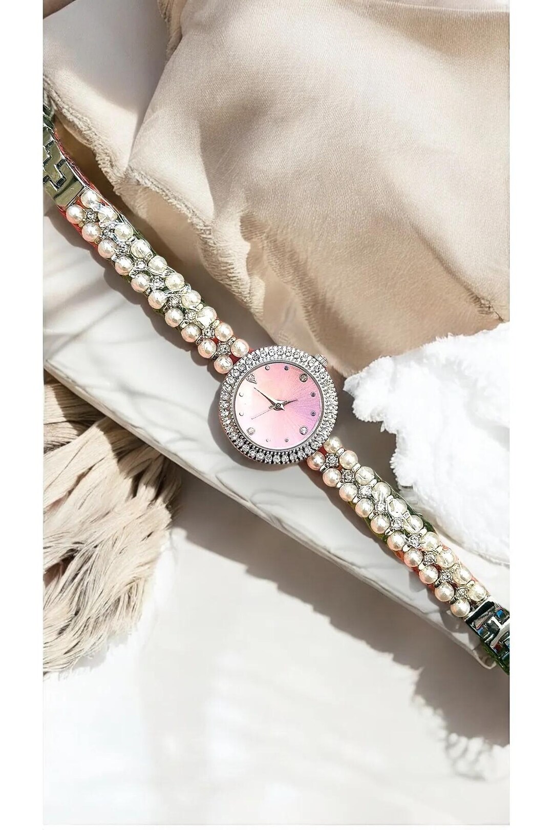 Small Face Watch, Vintage Pearl Women's Watch, Vintage Design ...