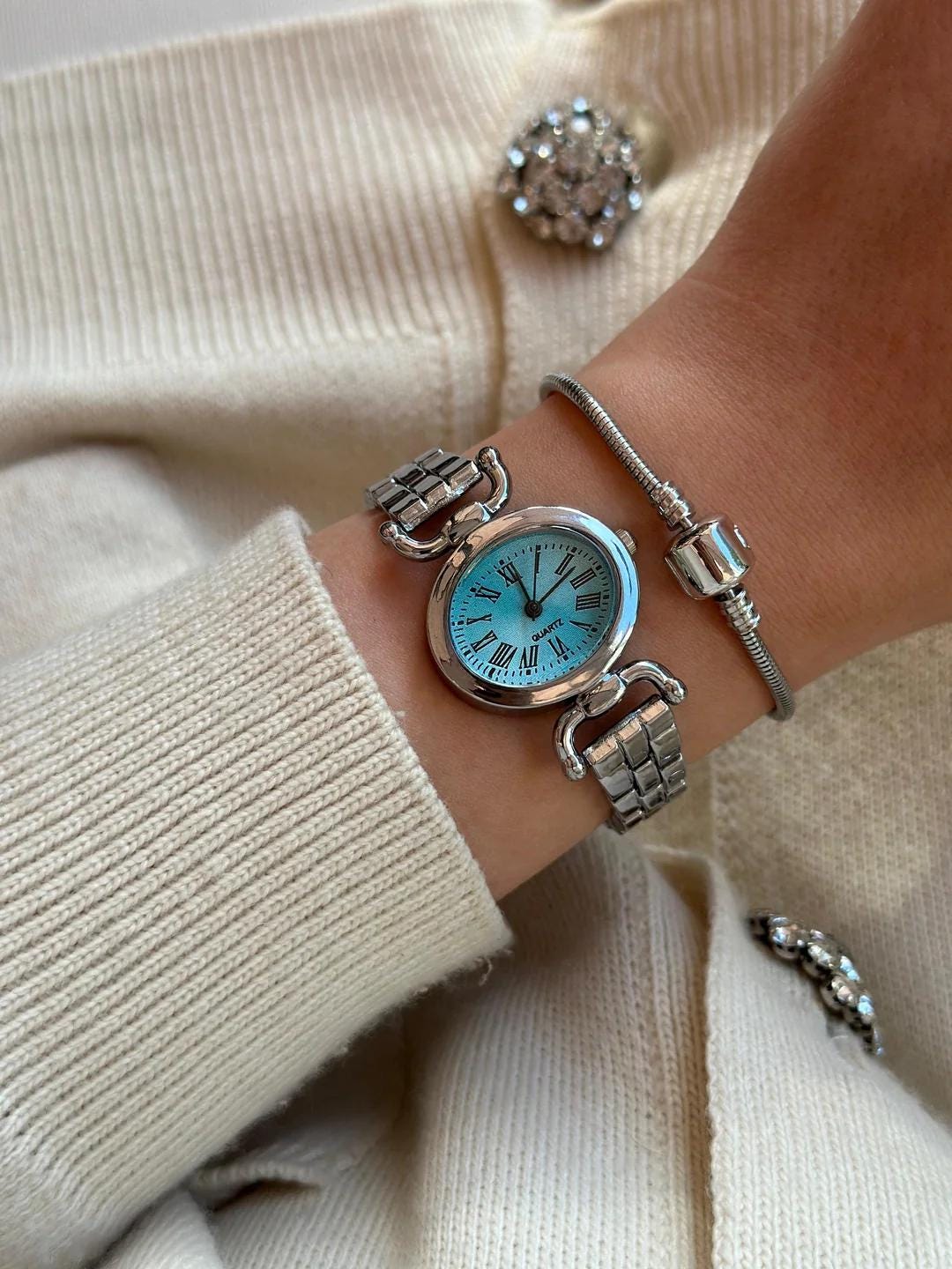 Vintage Look Watch, Round Dial Luxury Watch, Small Gold Wrist Watch ...