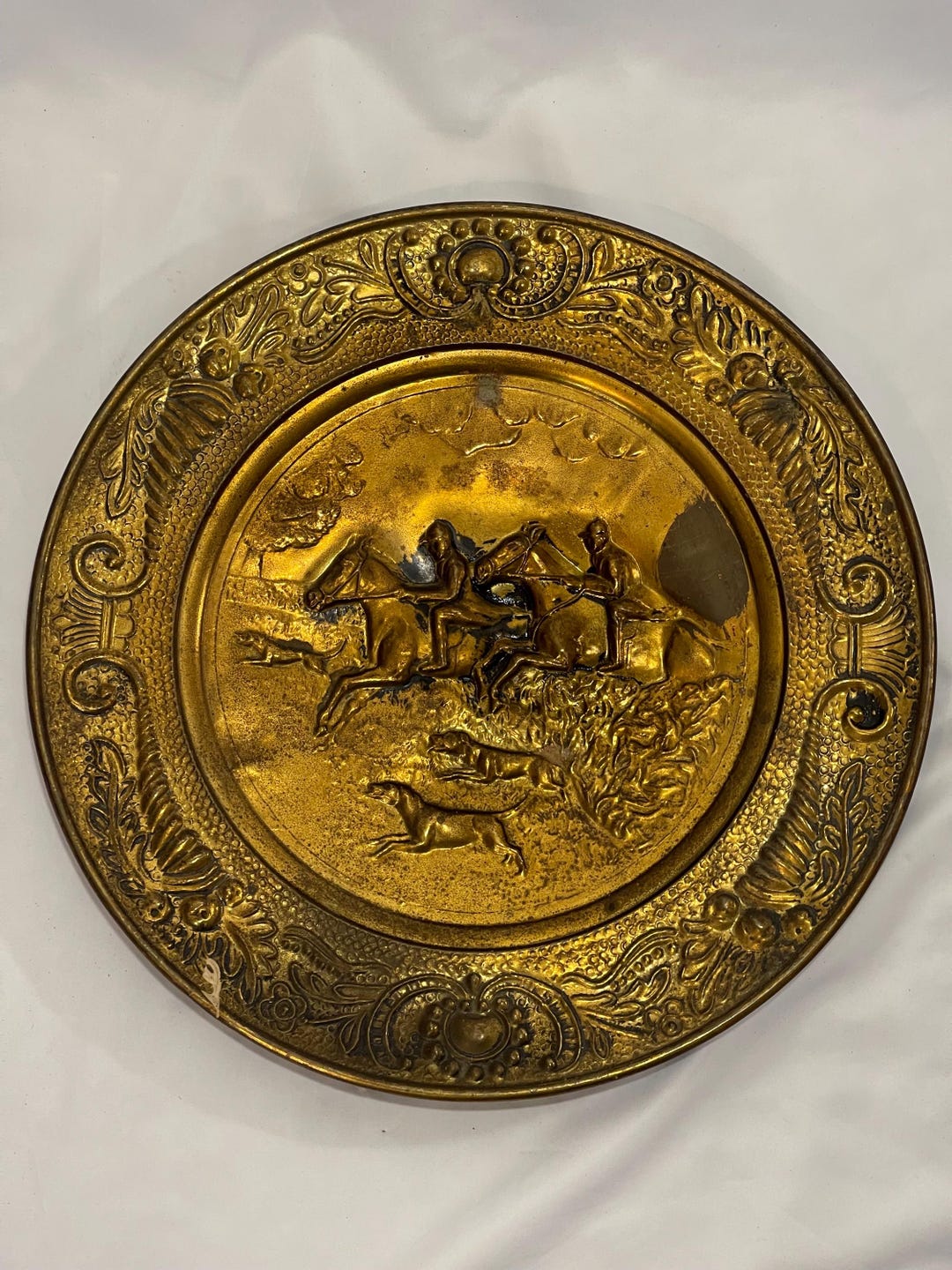 Vintage Fox Hunt Scene Brass Wall Hanging Plate Embossed Patina Made in ...