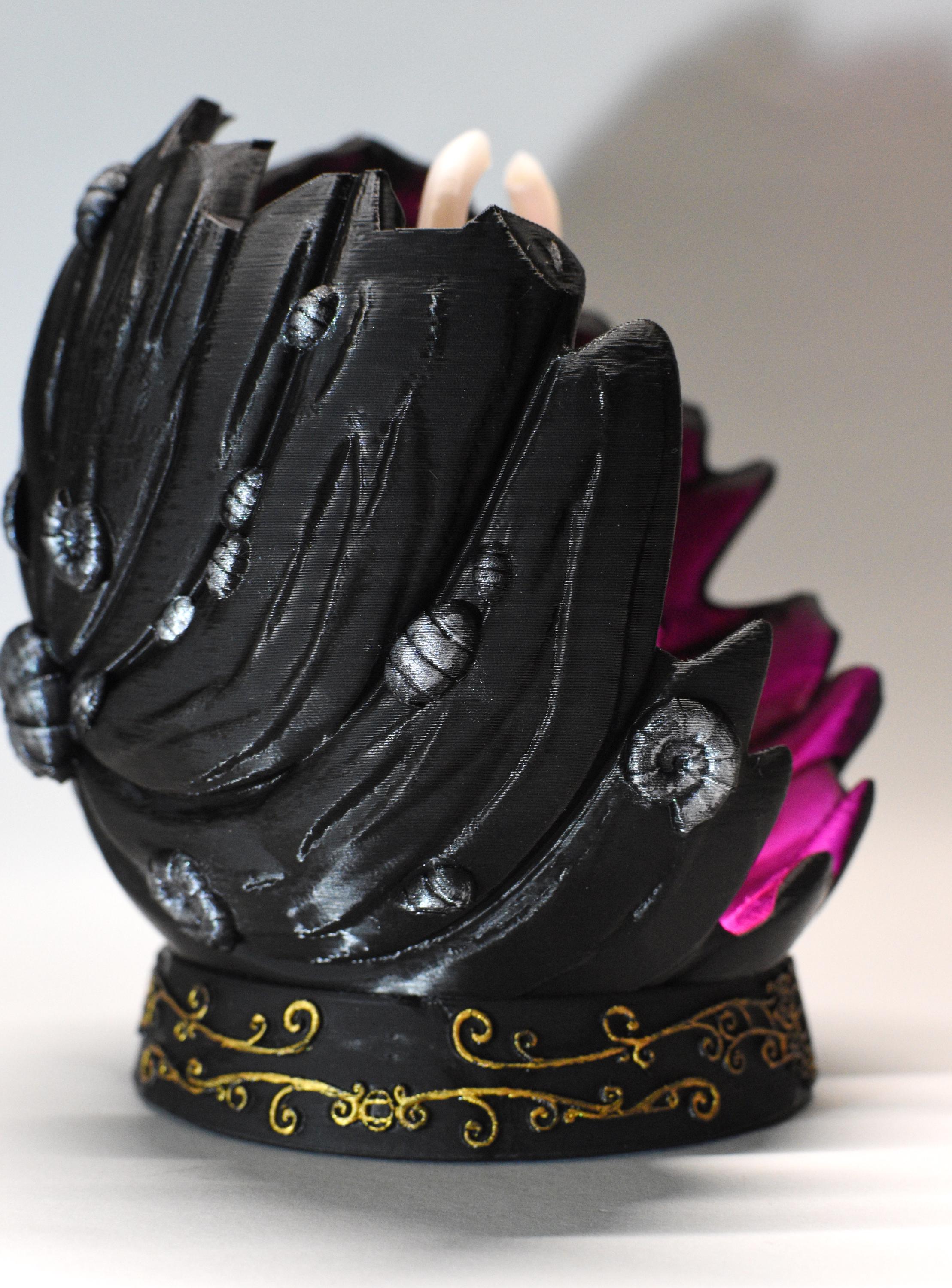 Hollow Knight Figure With LED - Etsy