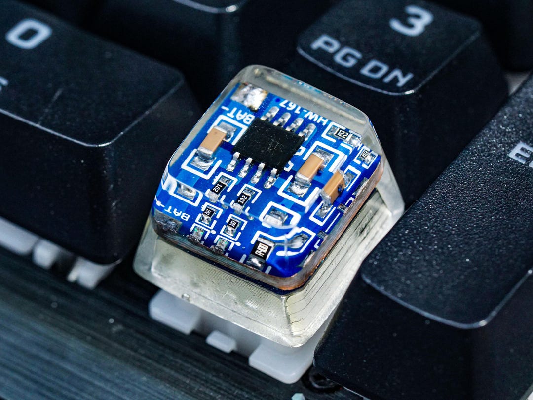 Artisan Resin Circuit Board Keycap, BLUE Transparent Artisan Keycap ...
