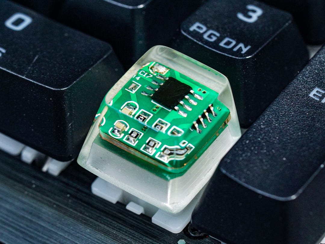 Artisan Resin Circuit Board Keycap, GREEN Transparent Artisan Keycap ...