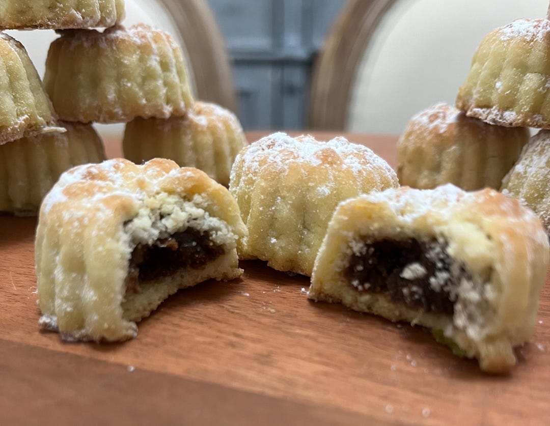 Bite Sized Organic Medjool Date Cups-palestinian Desserts Handmade ...