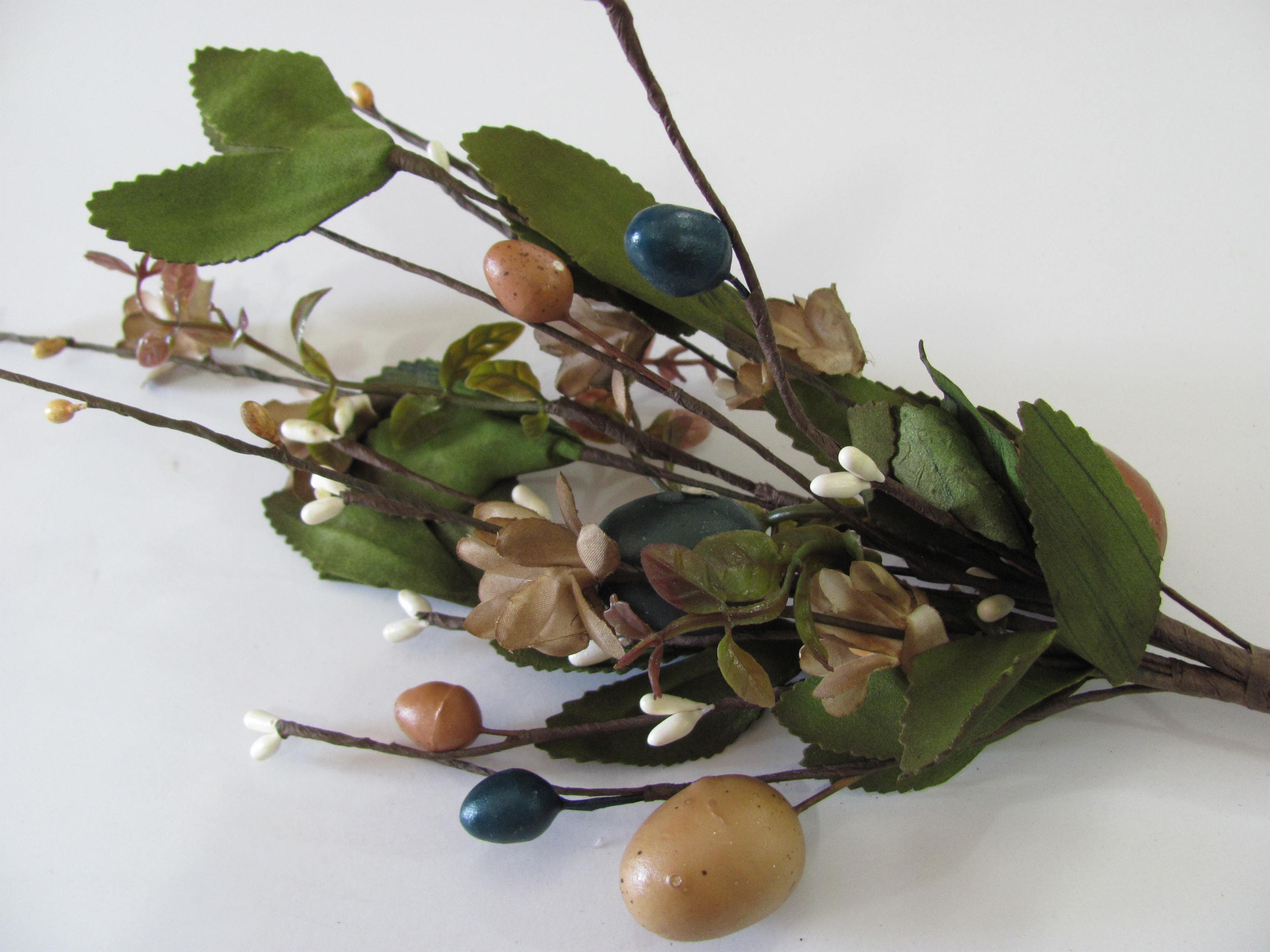 Easter Floral Pickspring Floral Spray18 Floral - Etsy