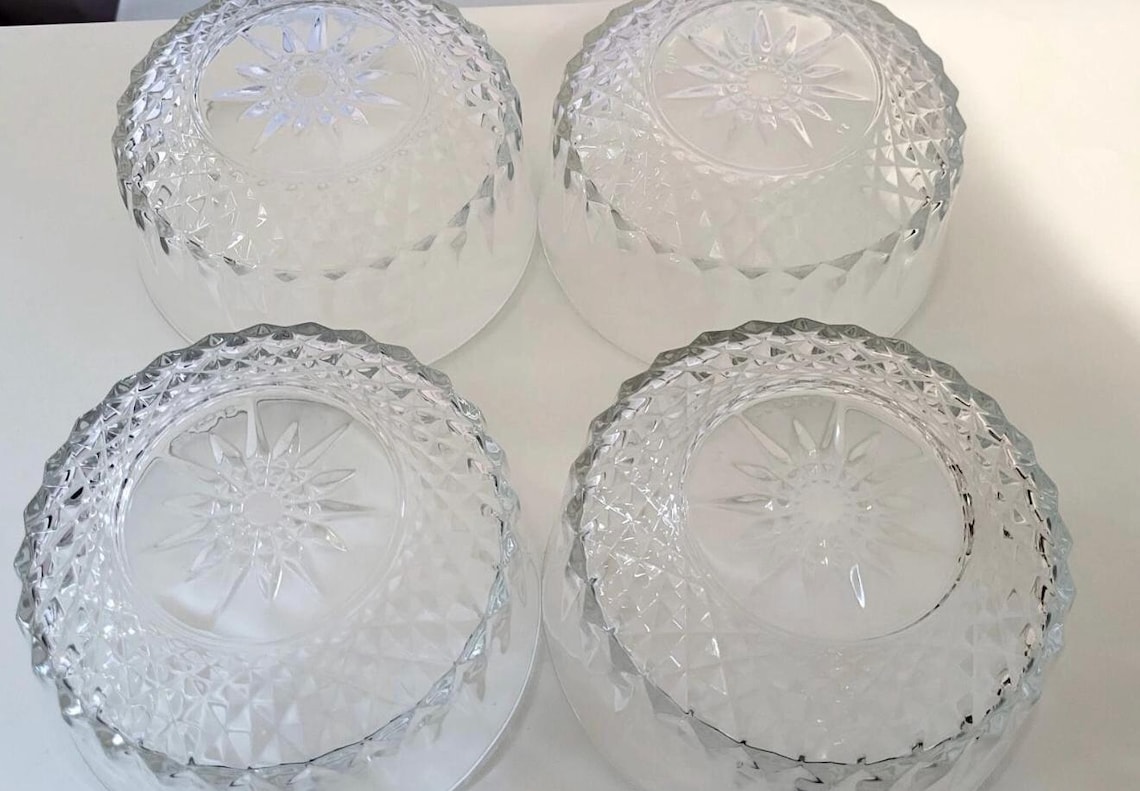 Vintage Arcoroc France Cut Glass Bowl Set of 5 | Starburst Pattern ...