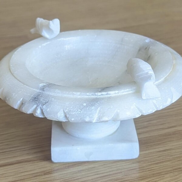 Vintage Bird Bath - Etsy