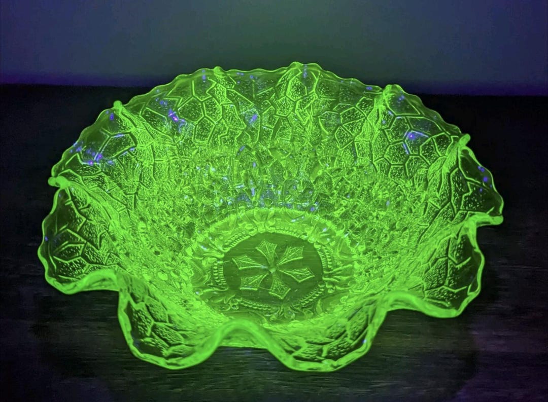 Vintage Uranium Glass Dugan Bowl With Ruffled Rim Vaseline Glowing ...