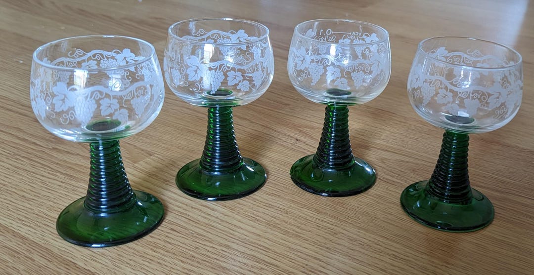 Luminarc France Wine Glass Etched Grapes Green Coil Stem Set of 4 *READ ...