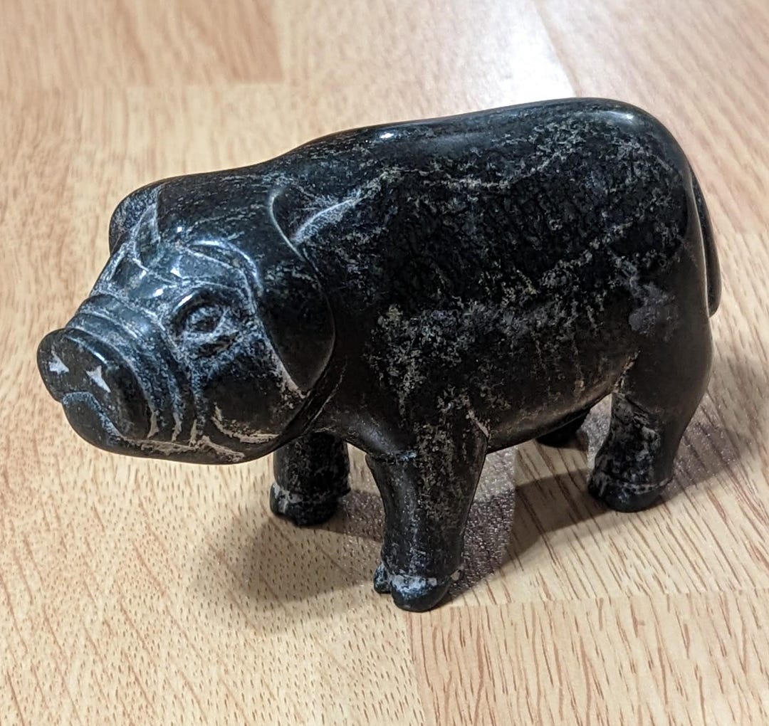 Vintage Obsidian(?) Black Stone Pig Hand Carved Paperweight Hog ...
