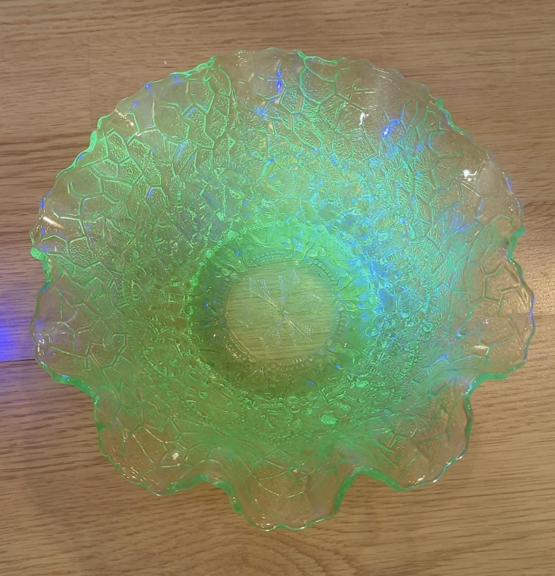 Vintage Uranium Glass Dugan Bowl With Ruffled Rim Vaseline Glowing ...
