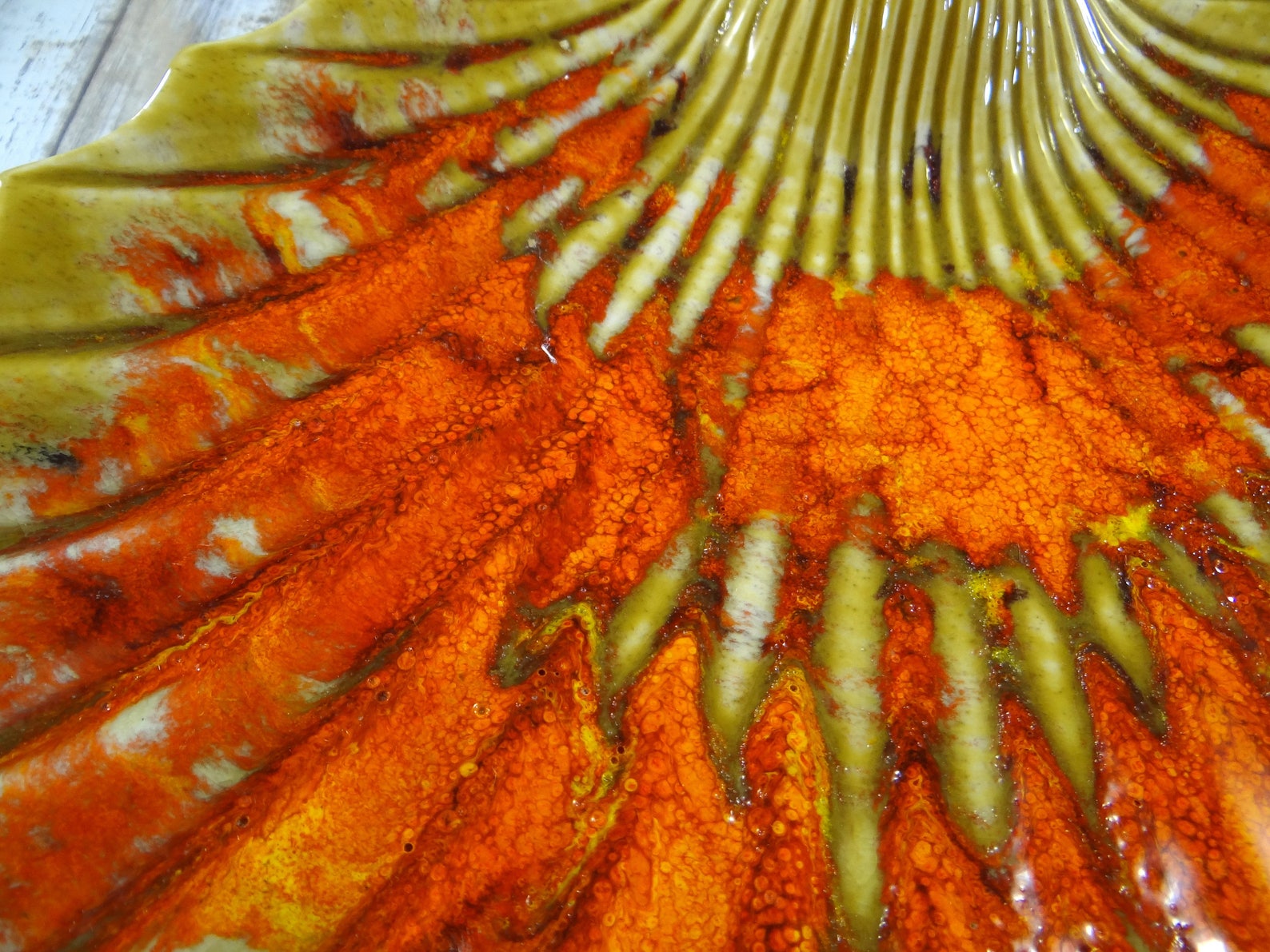 Mid Century Pottery Shell Platter by Mount Clemens Pottery - Etsy