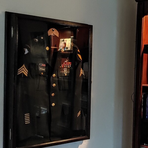 Hanging Display Case - Etsy