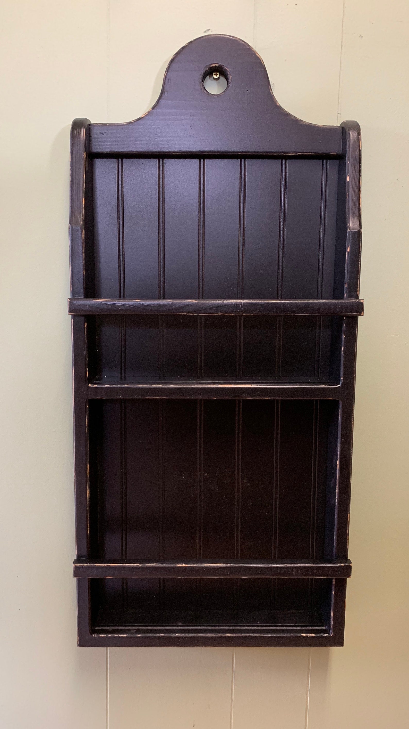 Charming Country Primitive Plate Rack, Splendid Rustic Book Shelf, Bowl ...