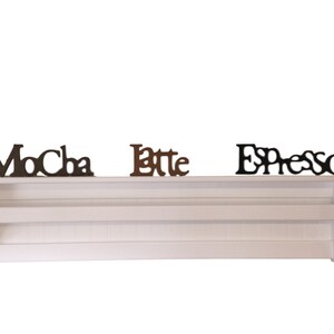 Beautiful Quilt Rack Wall Hanging Wood Shelf With Quilt Rod, Blanket ...