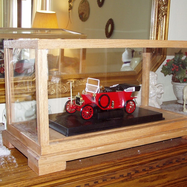 Scale Model Display Cabinet - Etsy