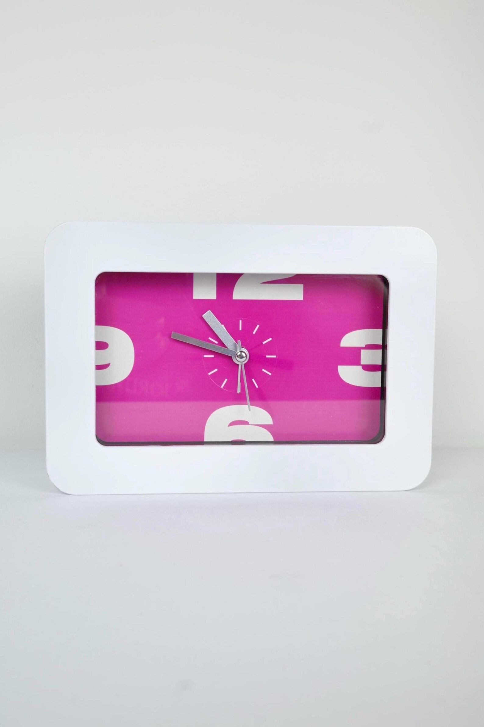 Kare Design Quartz Alarm Clock – Pink & White, Rectangular Modern Desk ...