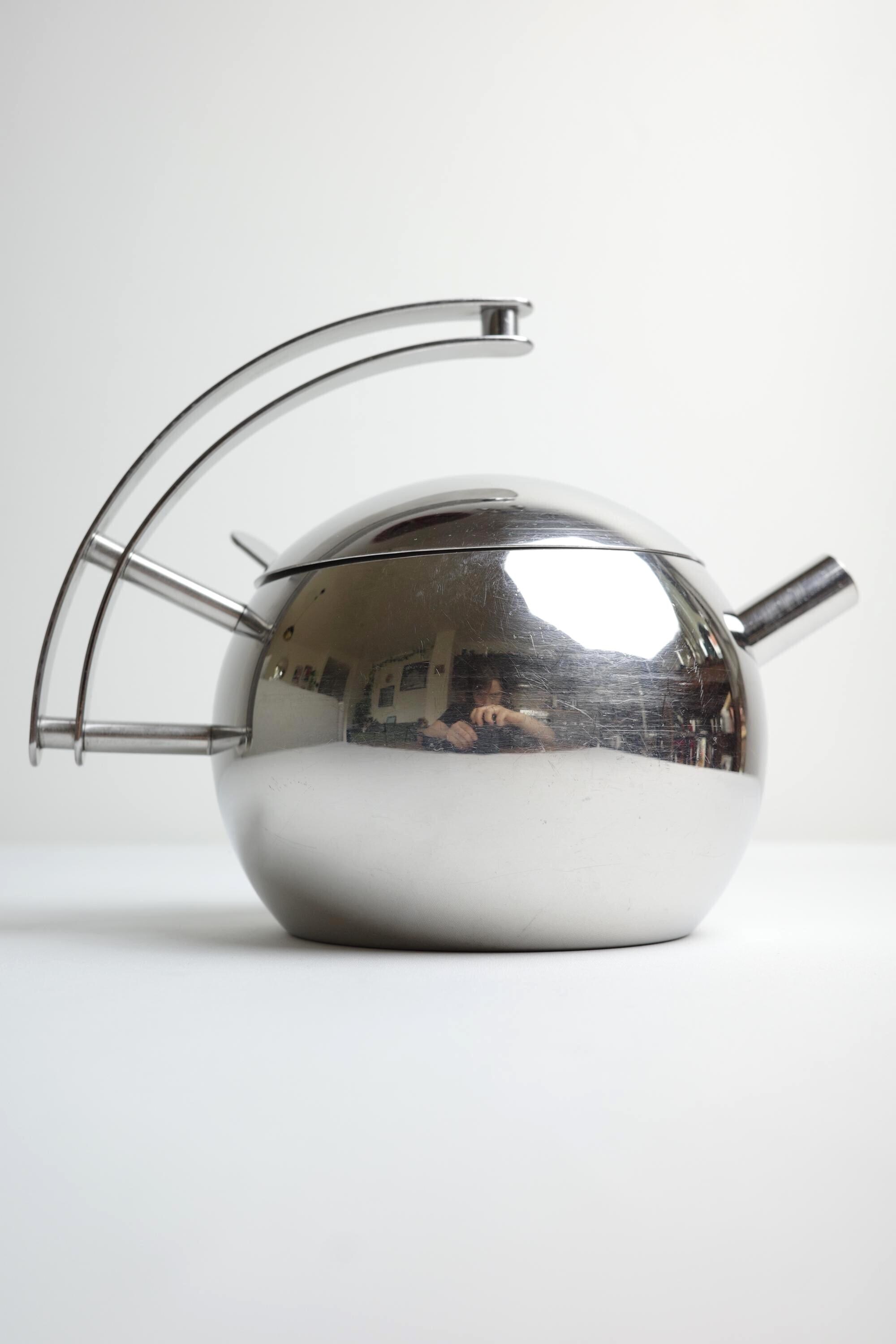 Vintage Minimalist Stainless Steel Teapot by Stella, Galaxy Model ...