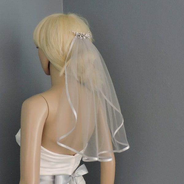 Short Wedding Veil - Etsy UK