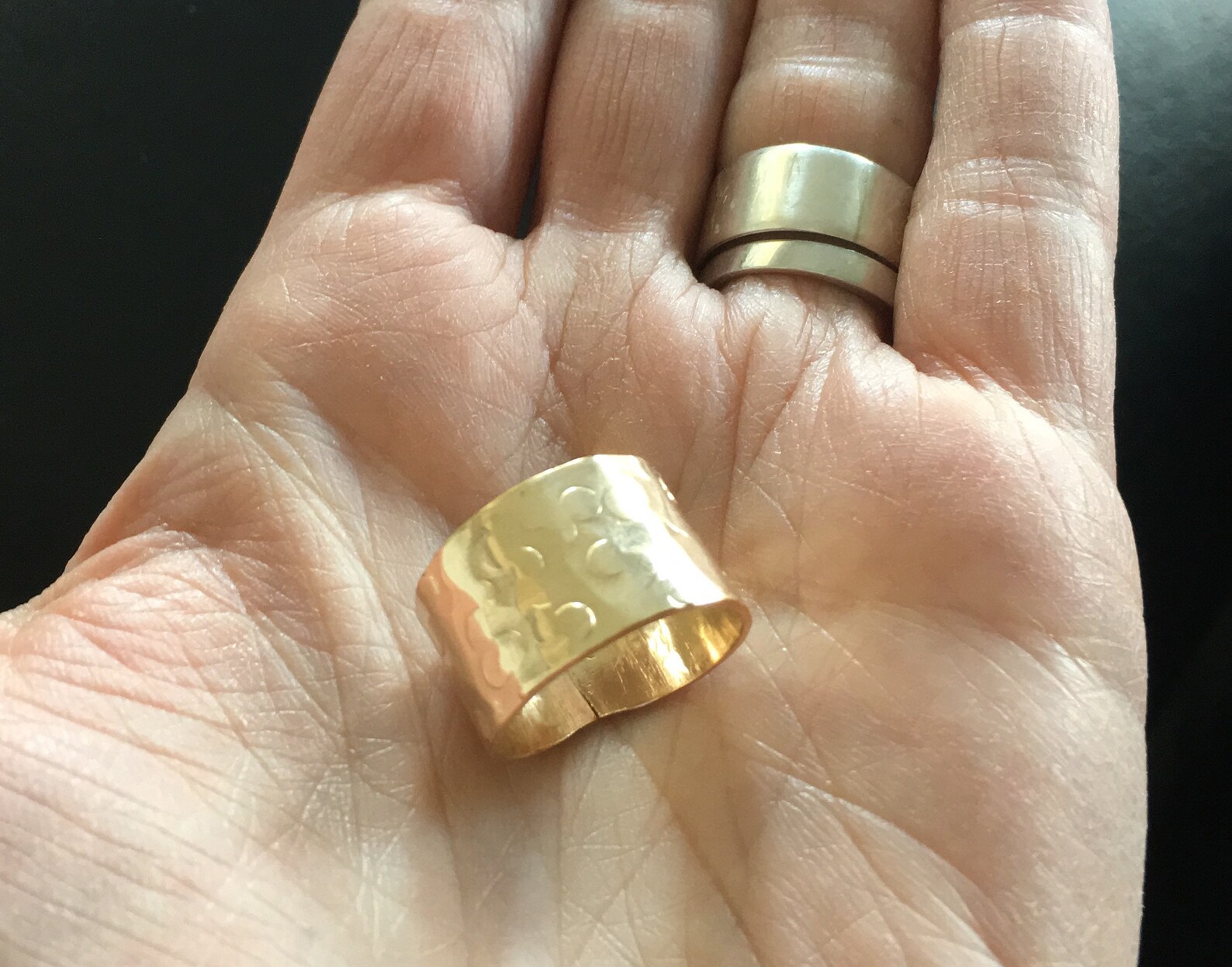 Gold Cigar Band Ring 14K Gold Gold Filled Ring Hammered - Etsy