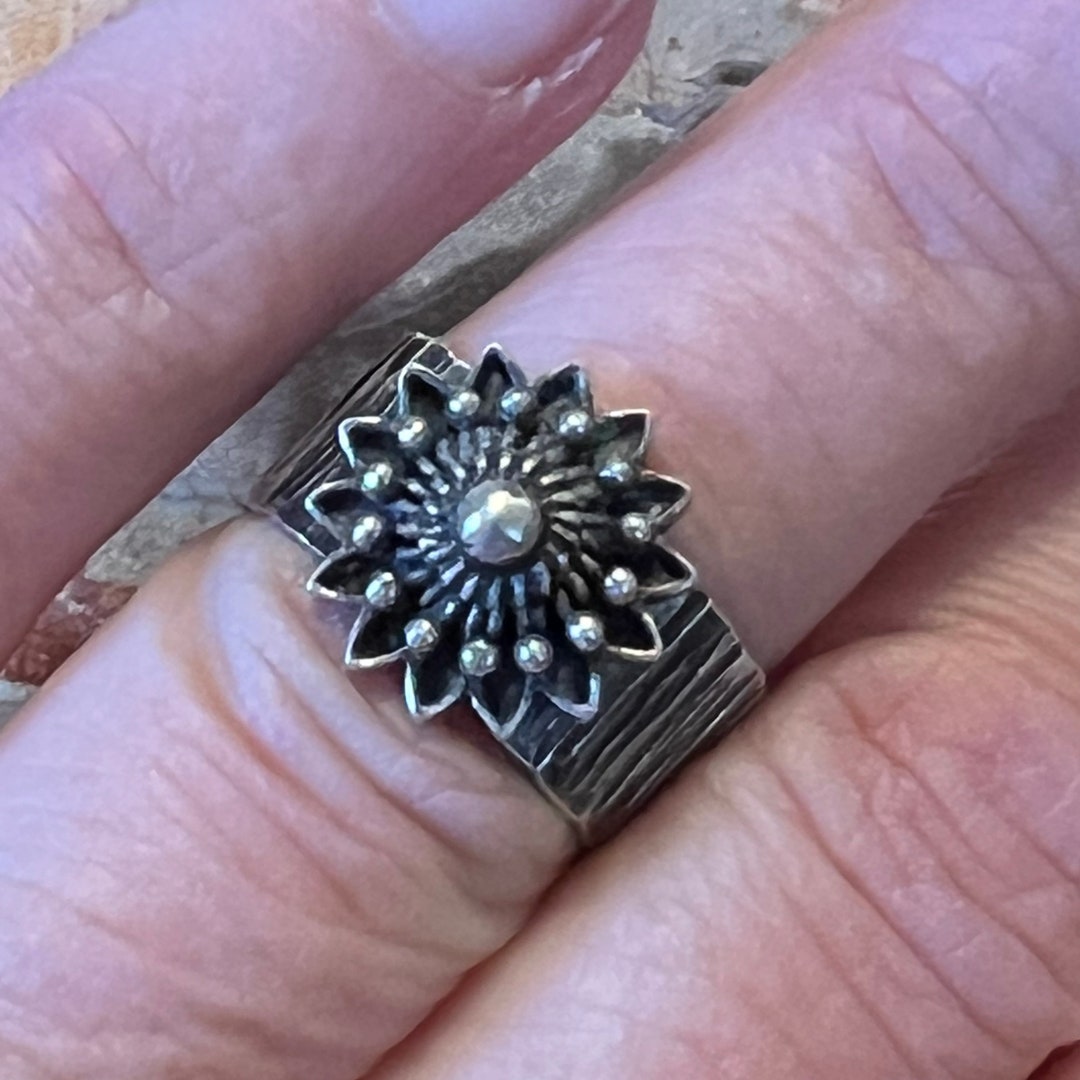 Rustic Flower Ring, Hammered Wide Band Ring, Textured Sterling Silver ...