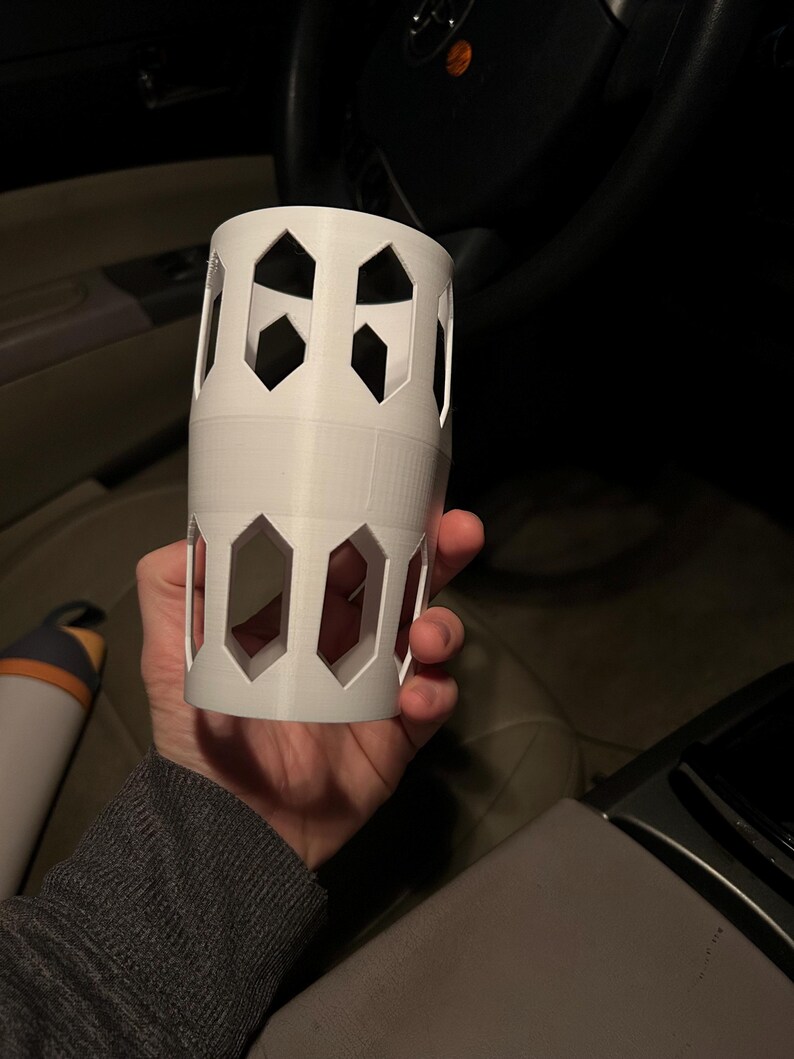 Prius Gen 2 (04-09) Cupholder Adapter for 24oz Bottles - Owala ...