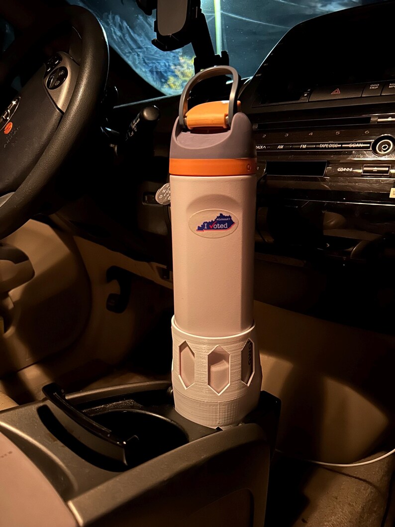 Prius Gen 2 (04-09) Cupholder Adapter for 24oz Bottles - Owala ...