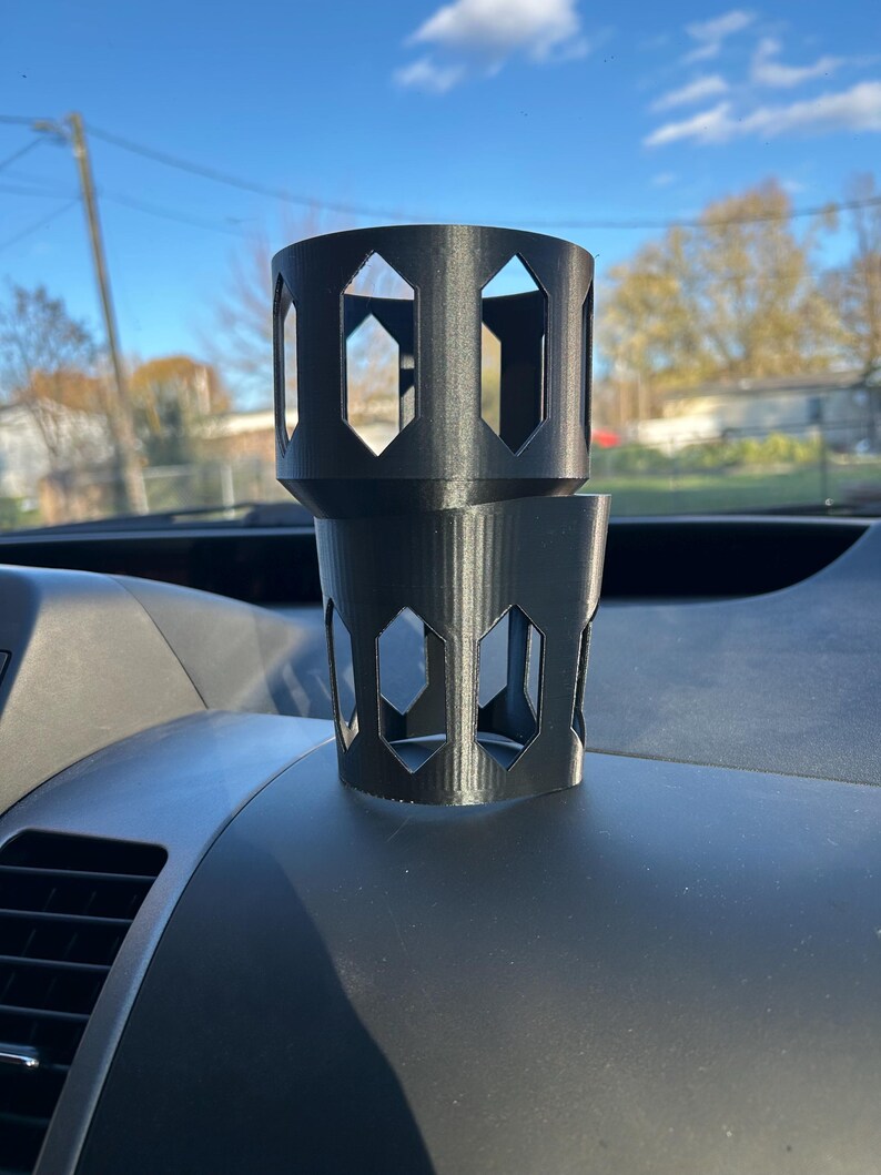 Prius Gen 2 (04-09) Cupholder Adapter for Nalgene Bottles - Nalgene ...