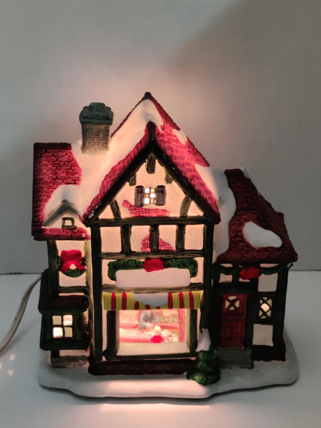 1995 Vintage Dickens Keepsake Porcelain Lighted Cottage/ 7 1/2" Tall - Etsy