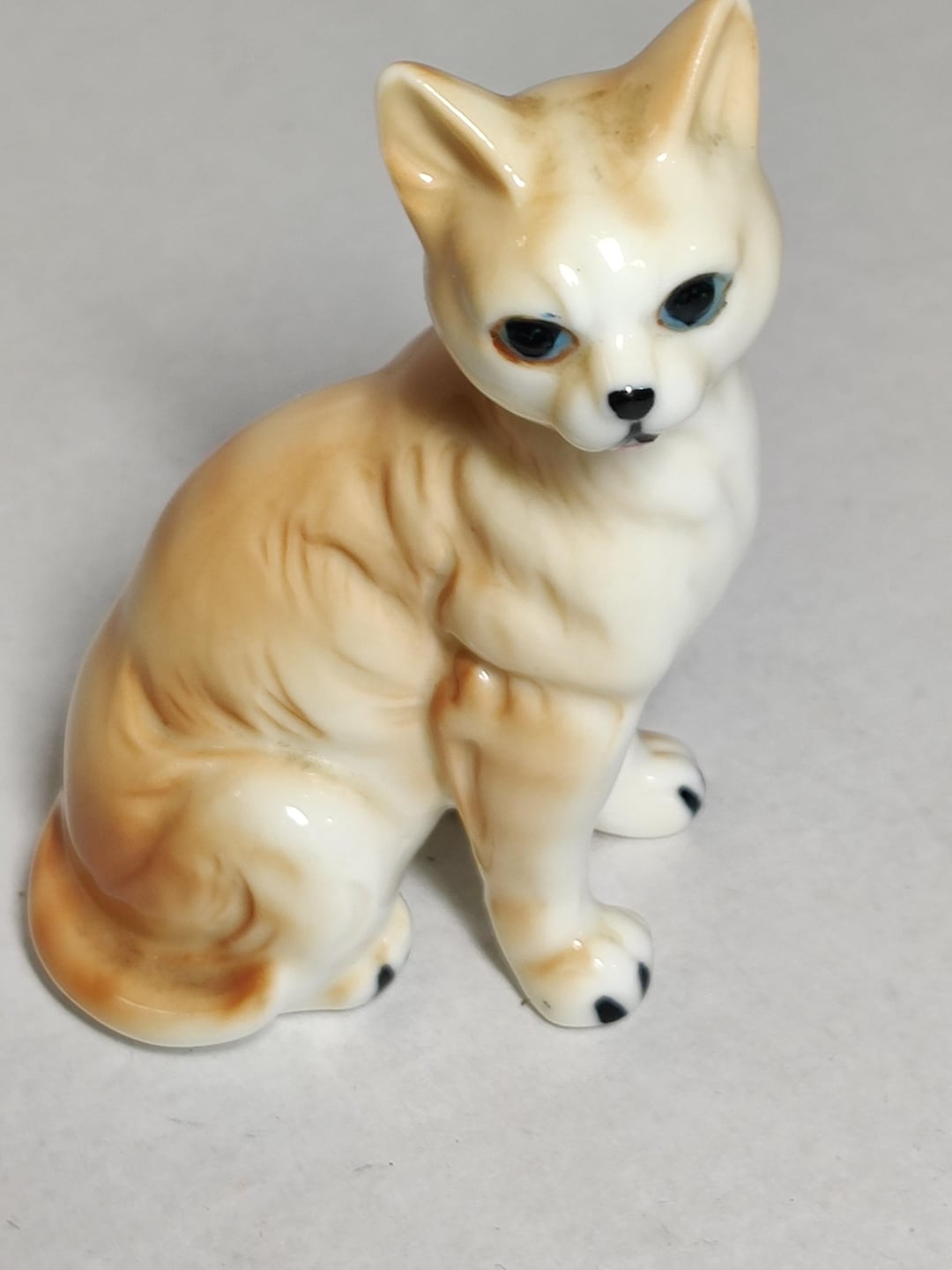Japanese Porcelain Vintage Cat Figurine - Etsy