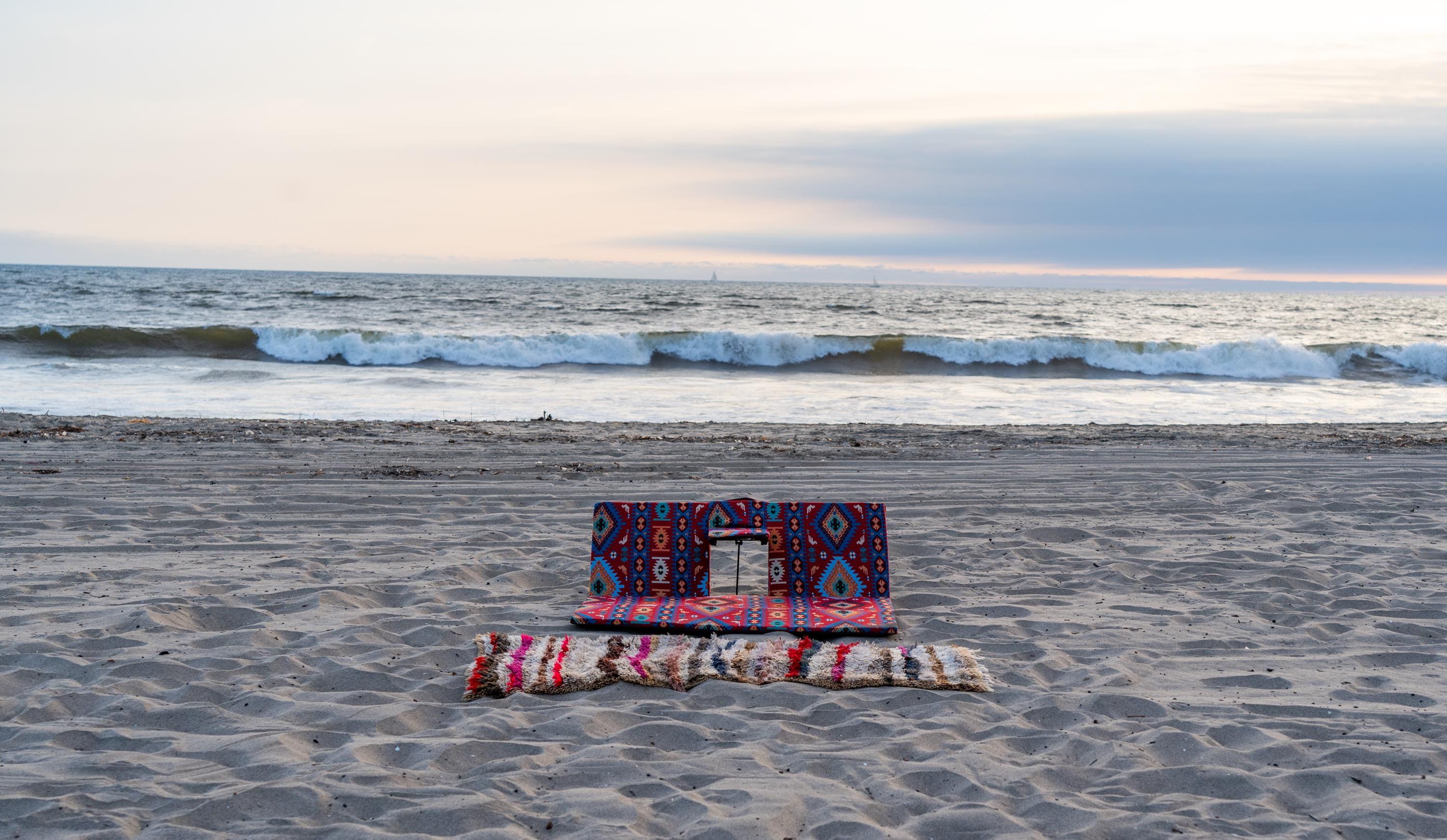 Modern Kashta Lounge Setup - Saudi & Moroccan Inspired Floor Seating ...