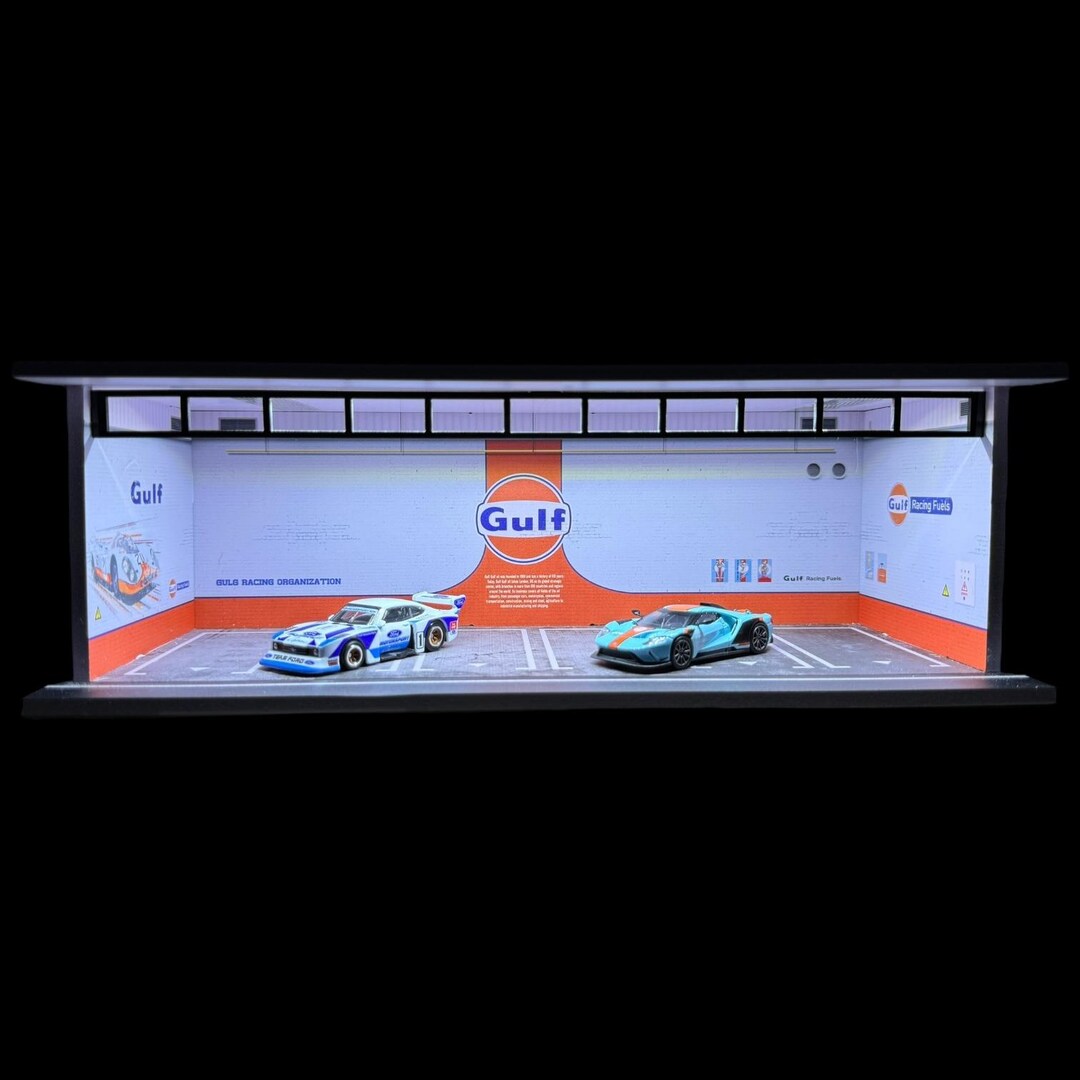 Spoon Led-lit Mini Diecast Garage – Collector’s Display Case Premium ...