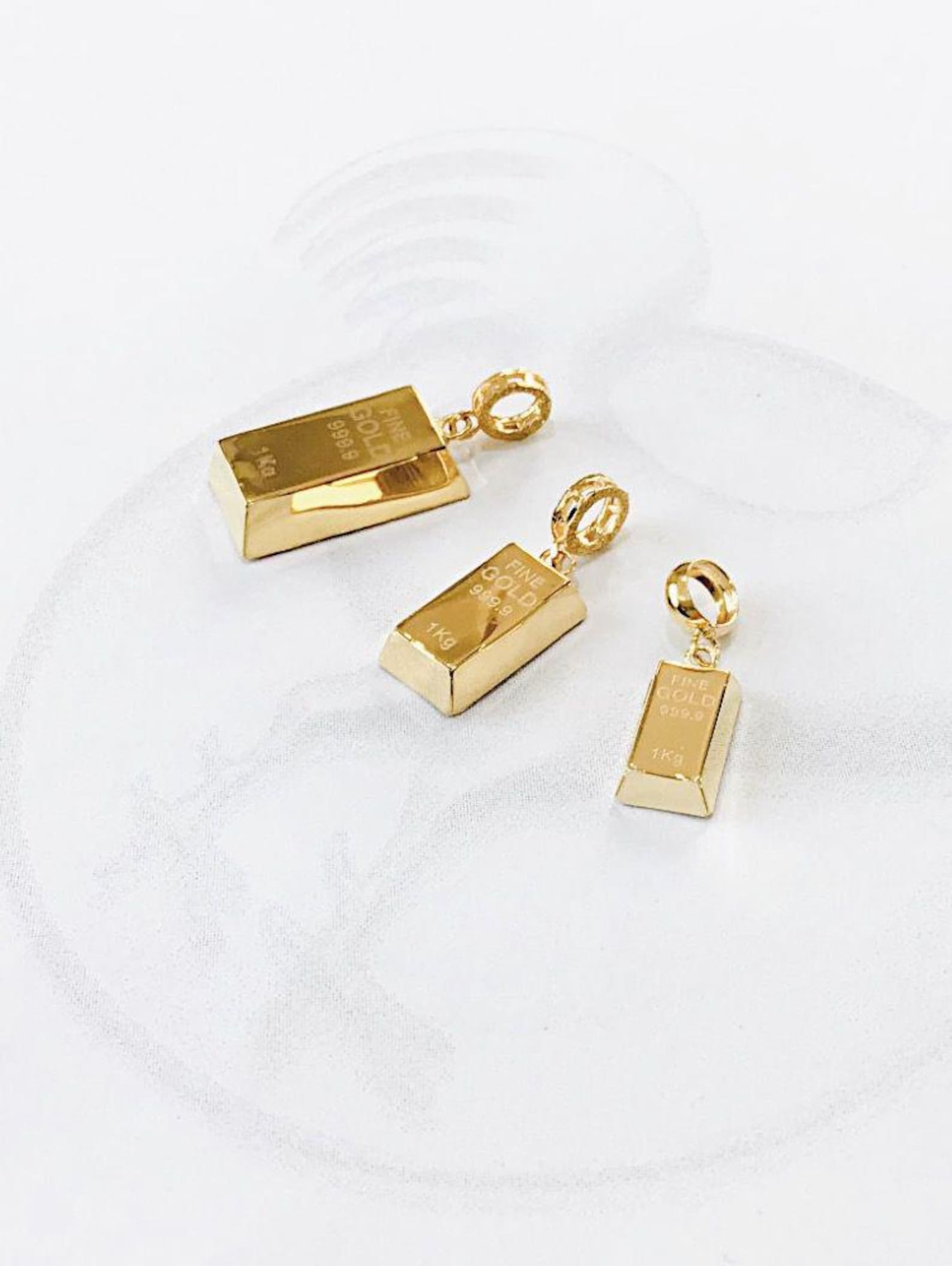 Gold Bar Pendant 21K : 3D Bullion Necklace, Real Gold Fine Jewelry - Etsy