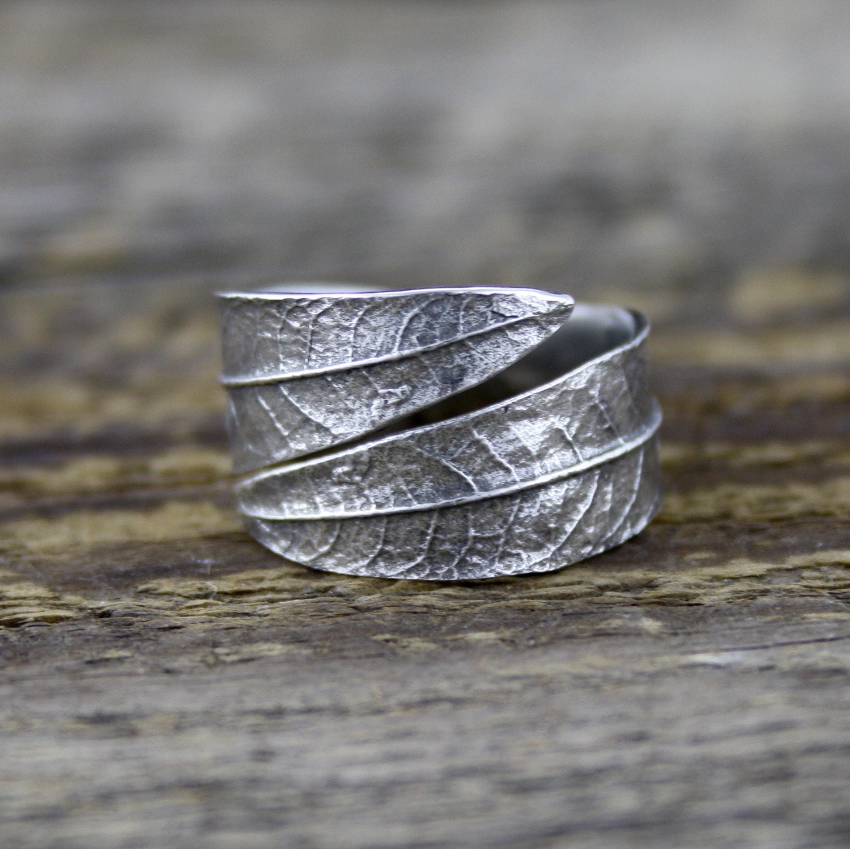 Willow Leaf Ring leaf ring tree ring forest ring organic | Etsy