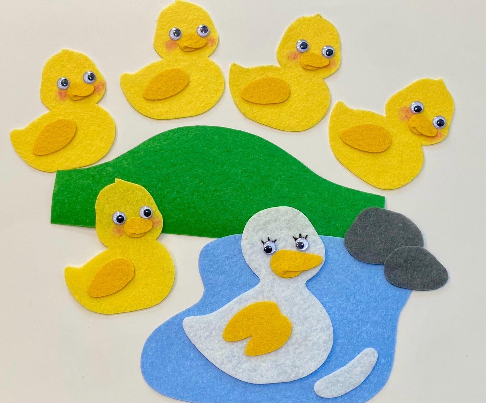 5 Little Ducks Felt Story Set, Nursery Rhyme Storytime Felt Pieces ...