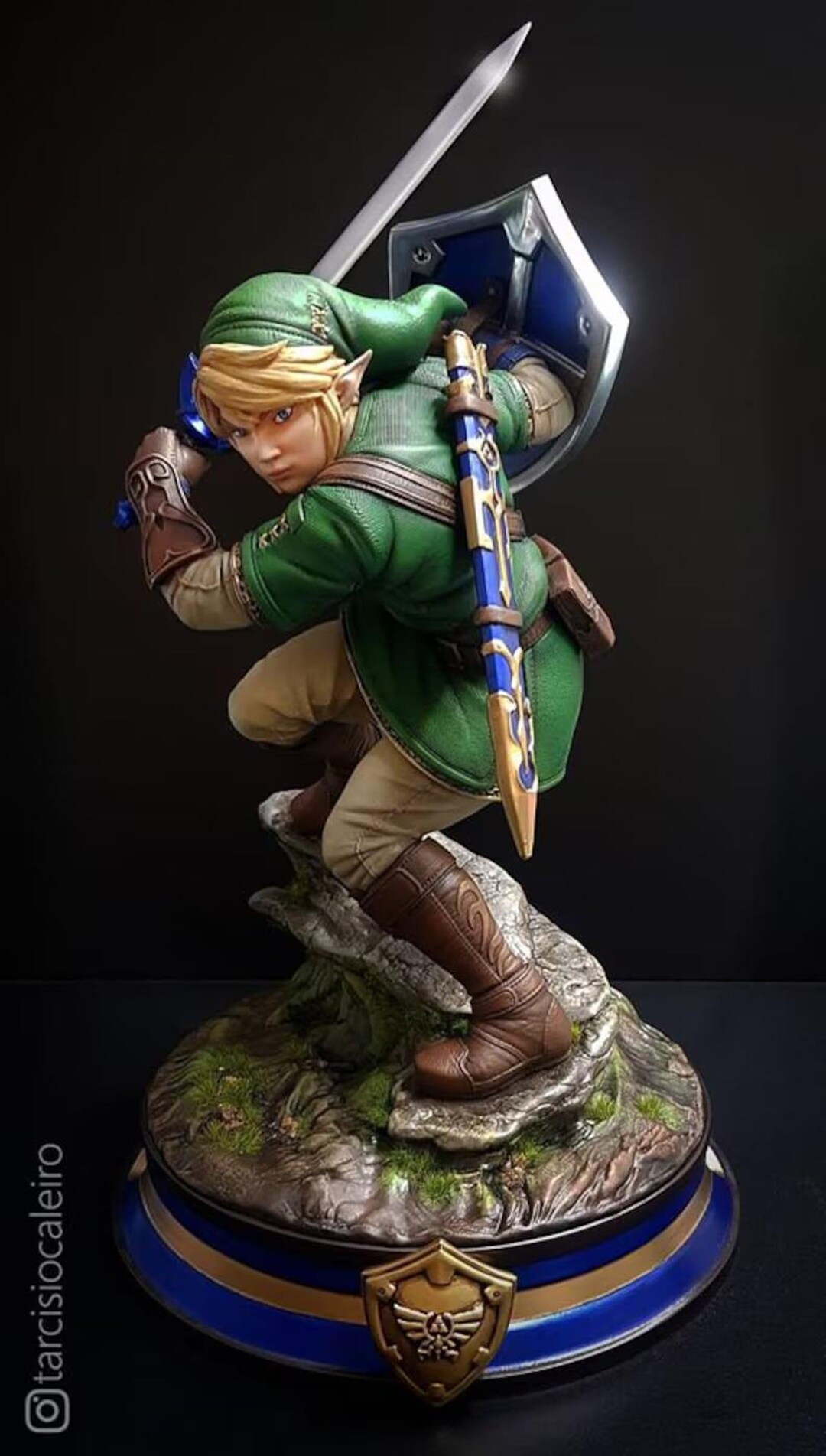Llegend of Zelda Bust Premium Resin Statue for Gamers Unique Gift for ...