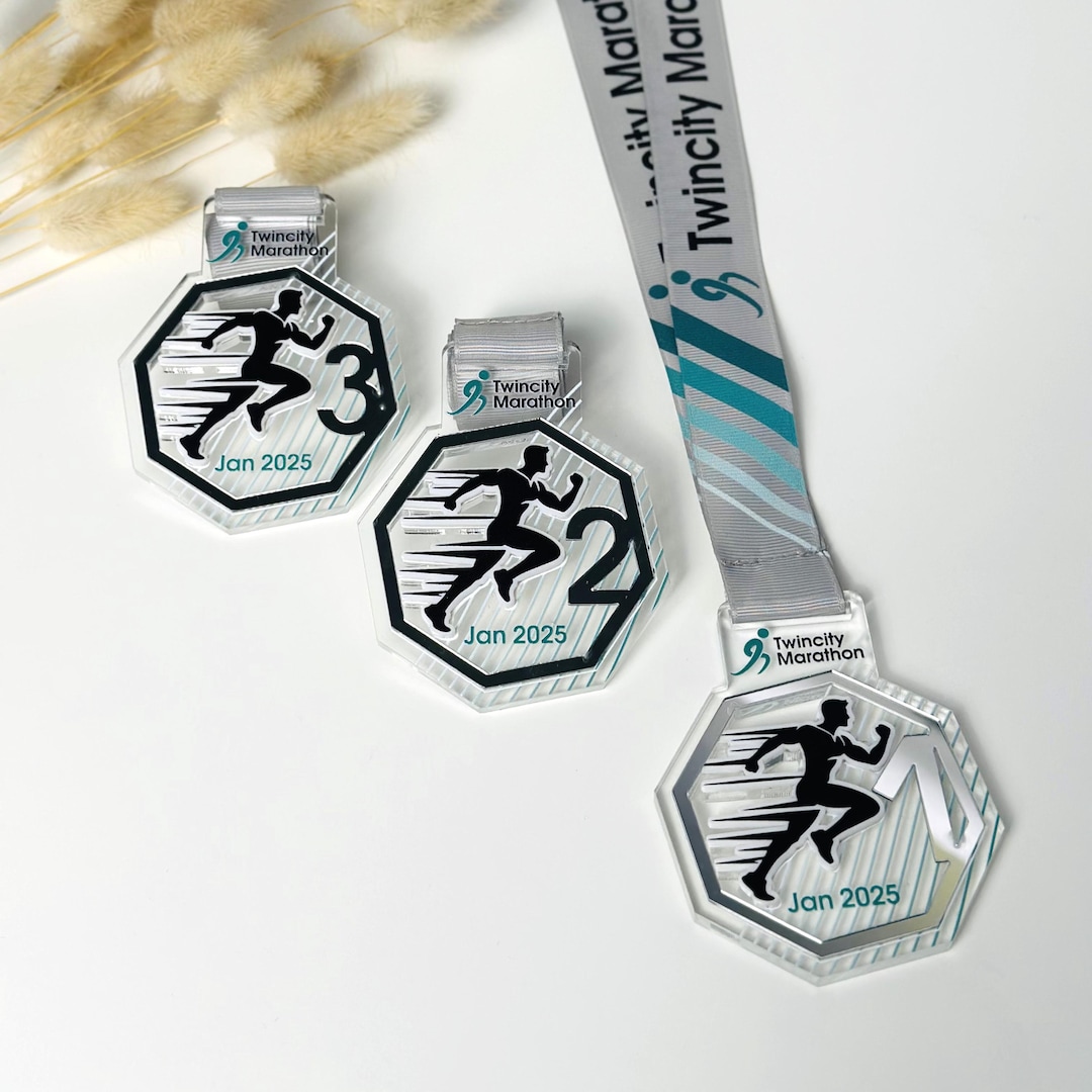Running Medal Award, Acrylic Medals for Runners, Custom Sport Award ...