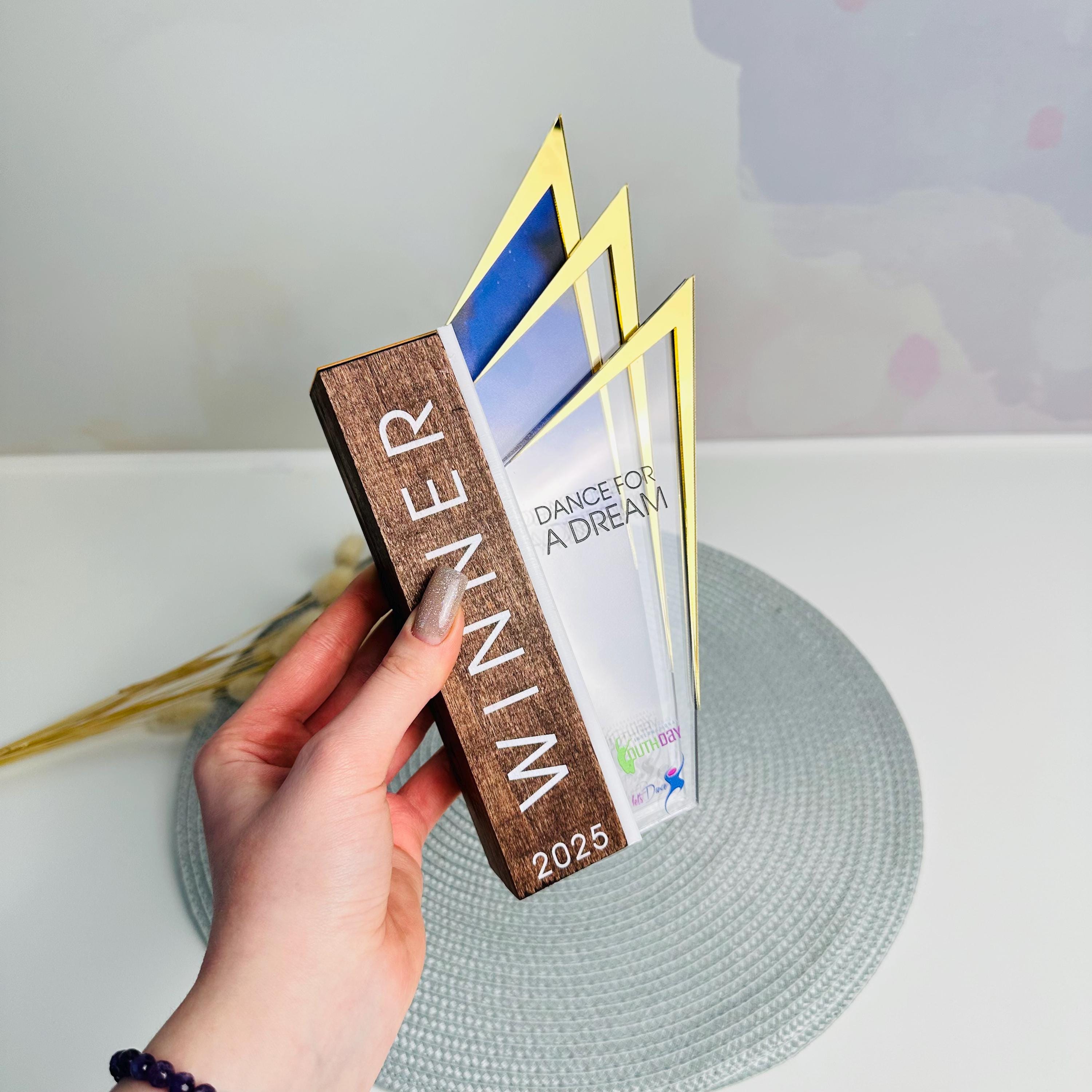 Acrylic Award for Winner, Custom Wooden Dance Trophy Stand, Sport Award ...