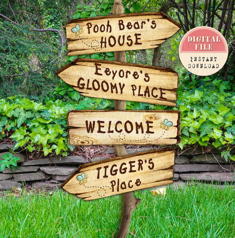 Classic Winnie the Pooh Arrow Wood Signs for Birthday Party - Etsy Canada