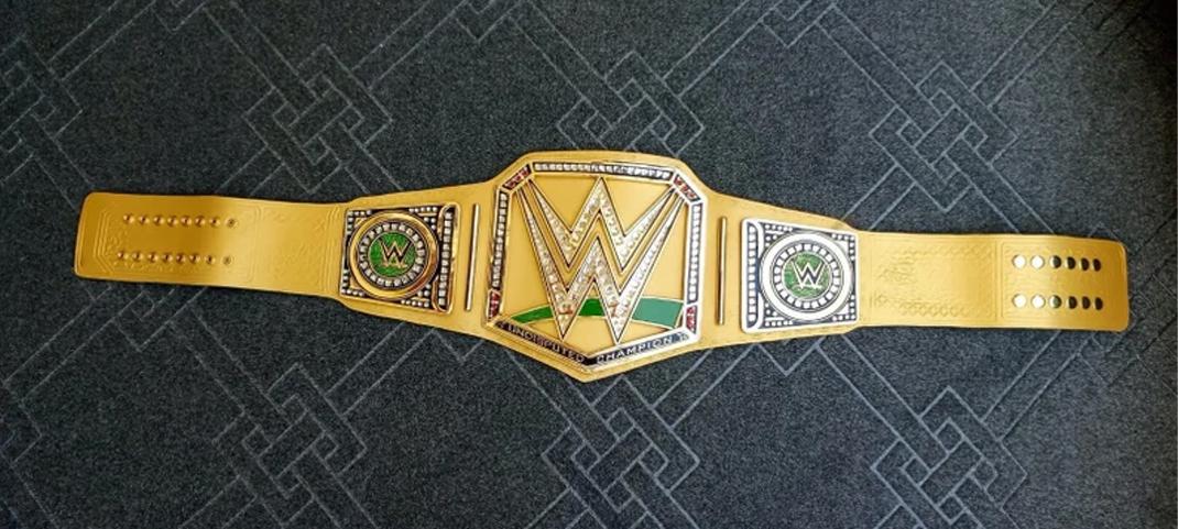 WWE Undisputed Universal Championship Replica Gold Leather Title Belt 2 ...