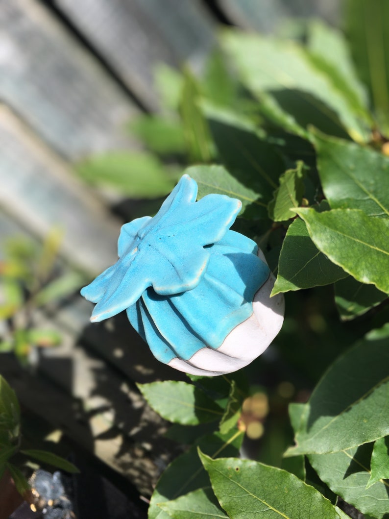 Ceramic Pod Garden Stake, Poppy Seed, Ceramic Garden Sculpture, Plant ...