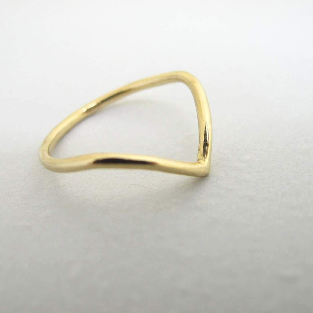 Point Ring - 14k Gold Chevron Peak and Valley Minimalist Triangle ...